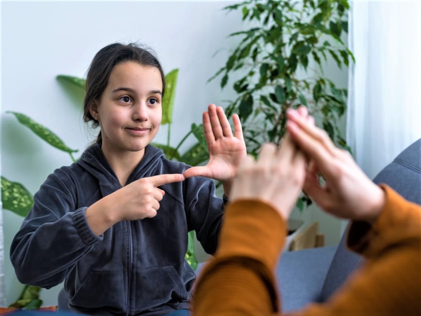 Australian Sign Language to Be Taught in Schools from 2026 | Engoo ...
