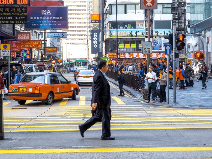 Commuting on Foot | Engoo