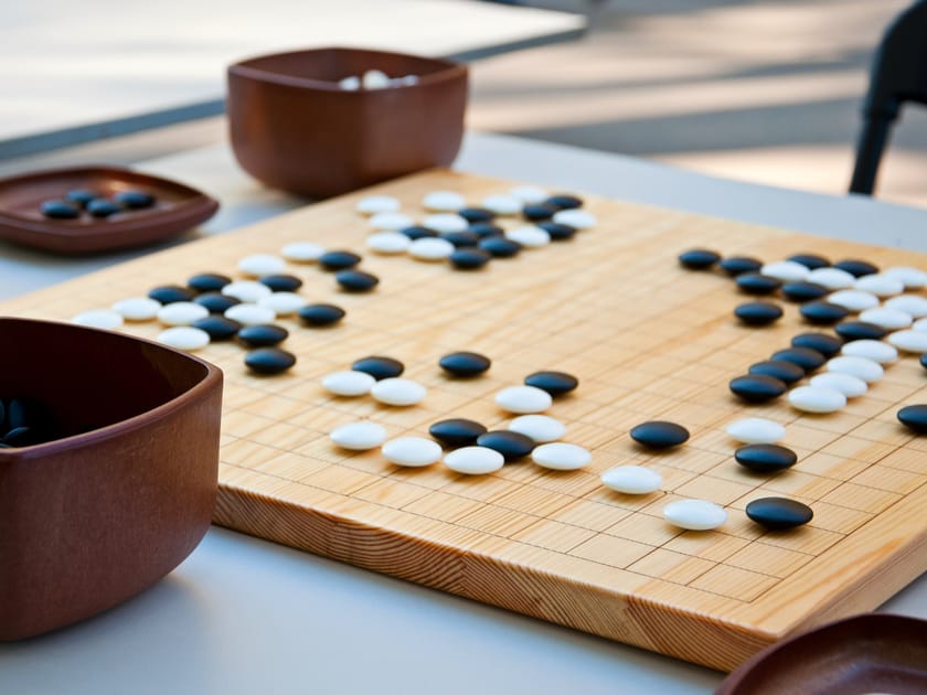 10-Year-Old to Become Youngest Professional Go Player | Engoo 每日新闻