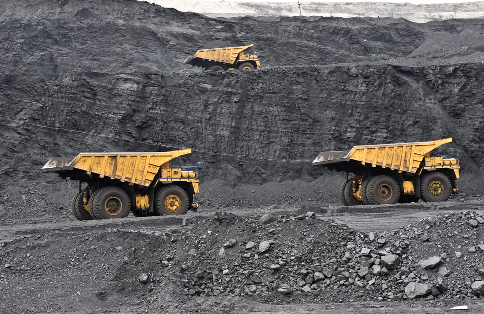 US Weakens Environmental Controls on Coal | Engoo Daily News
