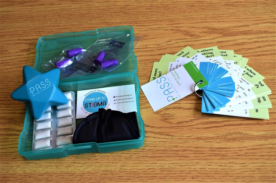 University Student Creates Mental Health First-Aid Kit | DMM英会話 デイリーニュース