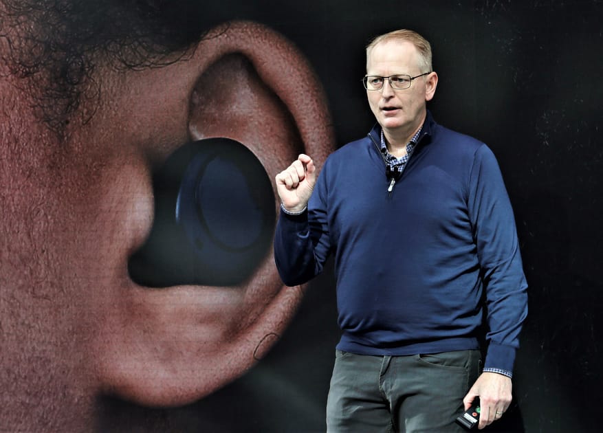 Amazon Launches Smart Earbuds, Rings and Glasses | Engoo Daily News