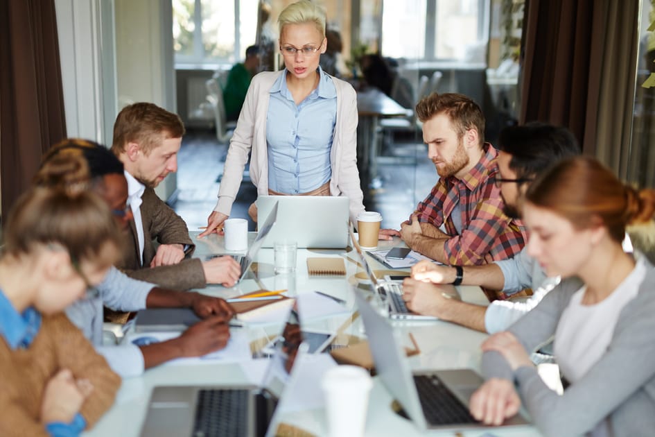 Making an Announcement | Engoo Daily News