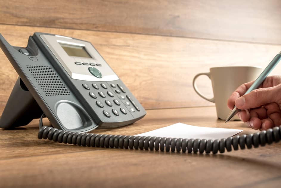 Taking and Leaving Messages | Engoo