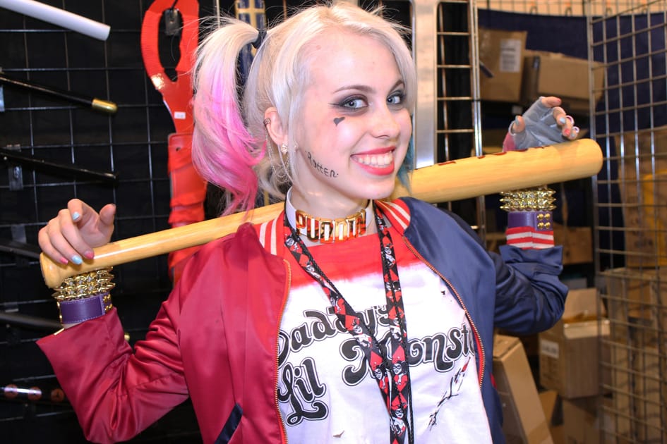 In Male-dominated Field, Women at New York Comic Con Persist | Engoo ...