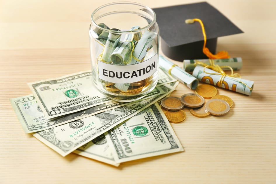 US Universities Work Together to Help Poor Students | Engoo 每日新聞