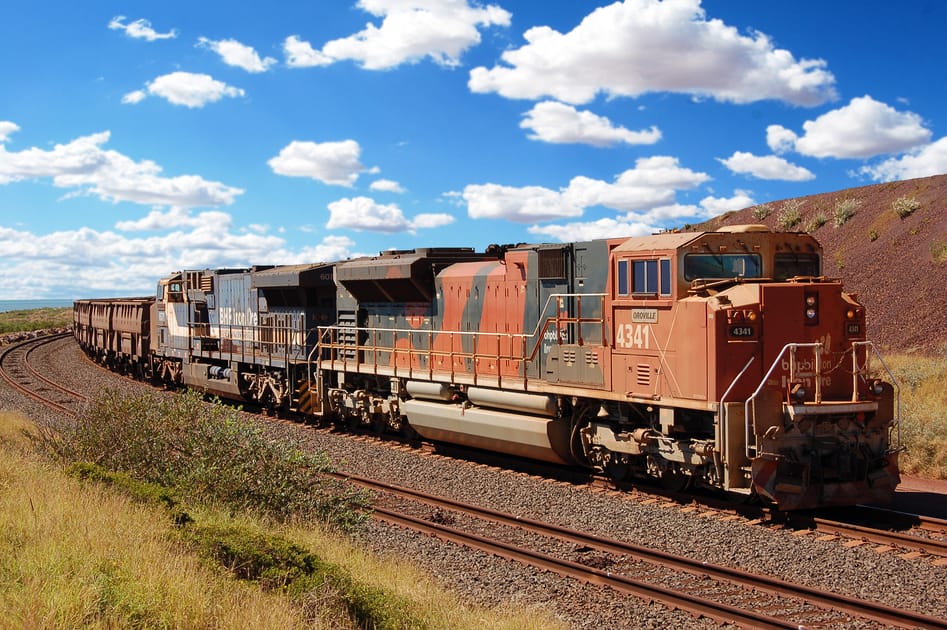 Runaway Train Travels 50 Minutes Before Being Derailed | Engoo Daily News