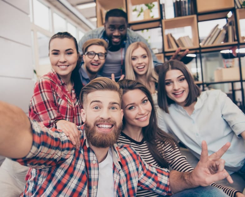 We Really Need to Talk About Your Friends | Engoo Daily News