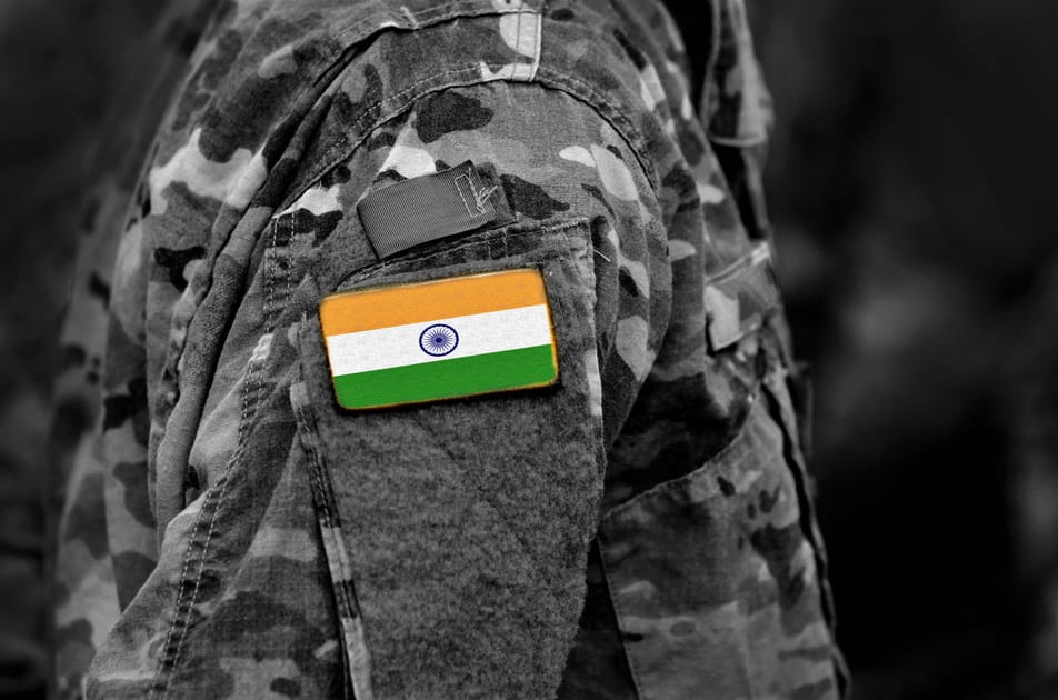 Indian Army Claims It Found Yeti Footprints | Engoo Daily News