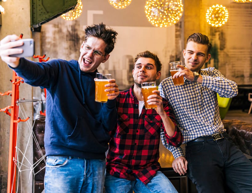 'Squizzed': Study Finds 546 English Words for Drunk | Engoo Daily News