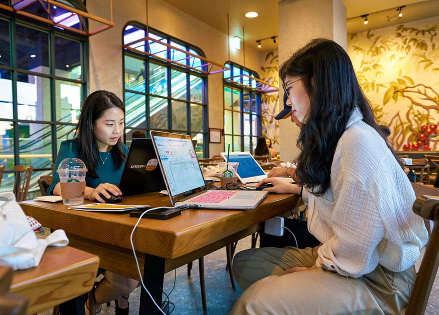 30% of S. Korean PhD Graduates Unemployed | Engoo Daily News