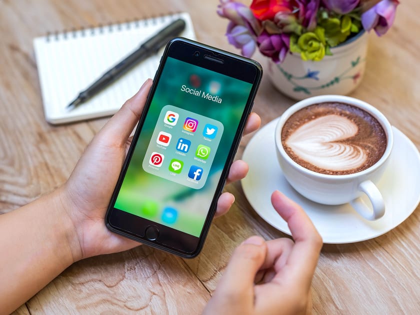 A Third of People Have a Fake Name on Social Media | Engoo Daily News