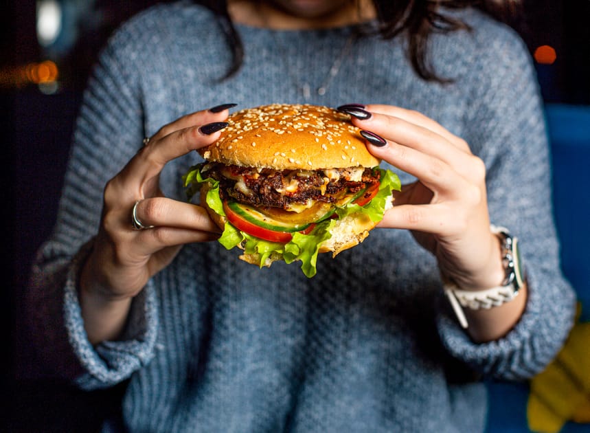 Slow Down: How Eating Quickly Affects Your Body | ข่าวประจำวัน Engoo