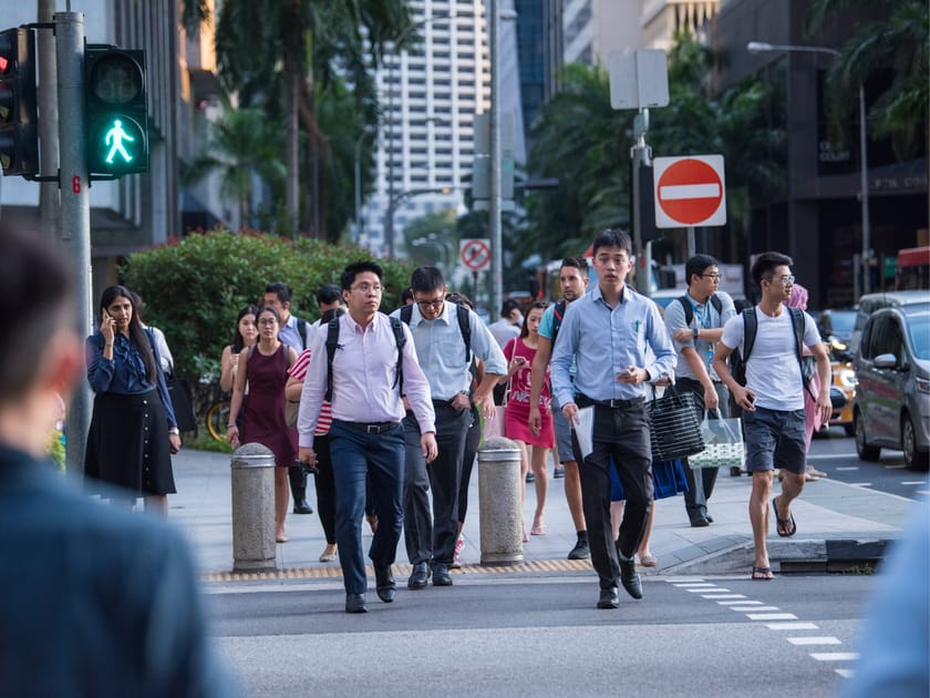 Singaporean Workers Say: 'Flexible Work or I Quit!' | Engoo Daily News Singaporean Workers Say: 'Flexible Work or I Quit!' | Engoo Daily News