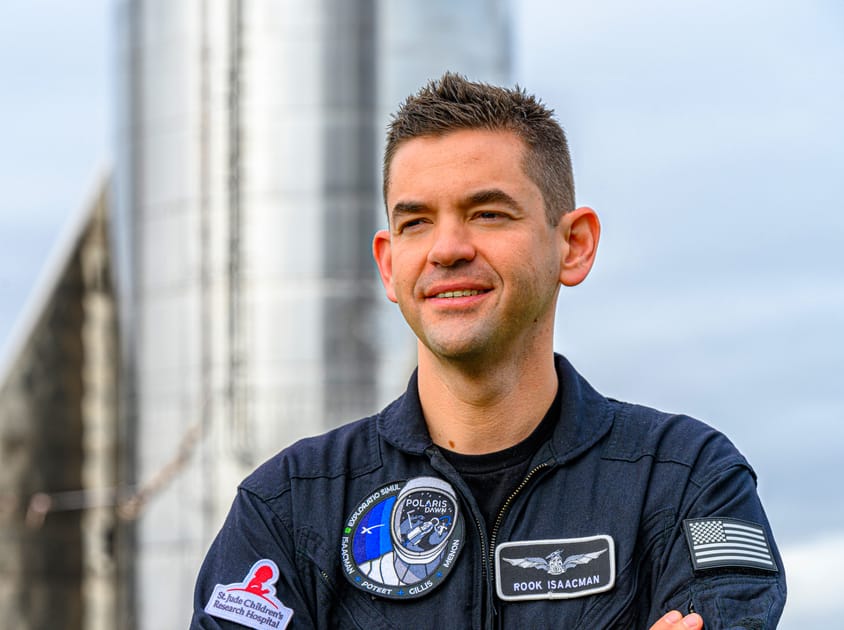 Billionaire Does First Privately-Funded Spacewalk | Engoo 每日新闻