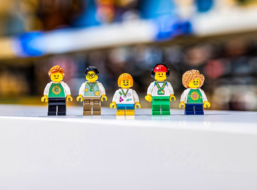 Lego Announces New Toys with 'Hidden Disability' Lanyards | Engoo 每日新聞