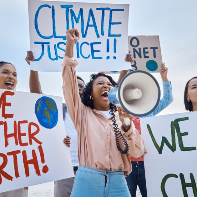 UK Climate Protesters Given Record Harsh Prison Sentences | Engoo Daily ...