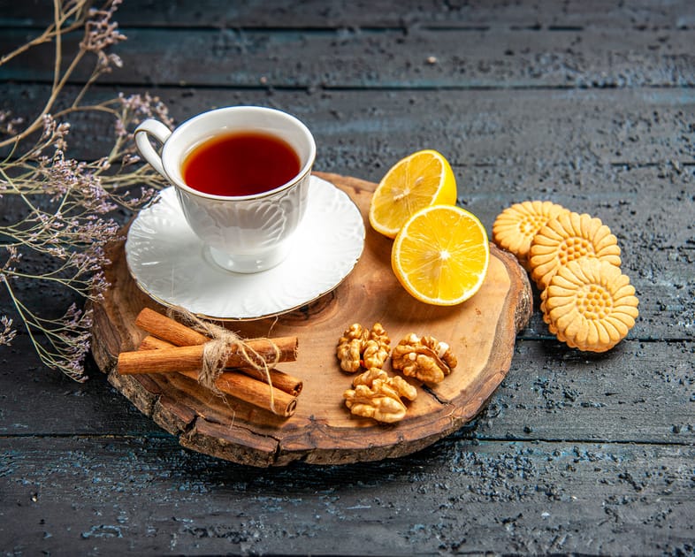 Tea by Sea, Cha by Land: The Etymology of Tea | Engoo 每日新聞