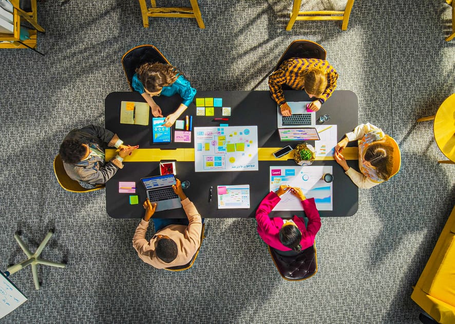 Why Shorter Meetings Can Improve Productivity | Engoo Daily News