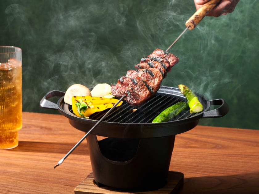 Israel Approves World's First Cultivated Beef Steaks | DMM英会話 デイリーニュース