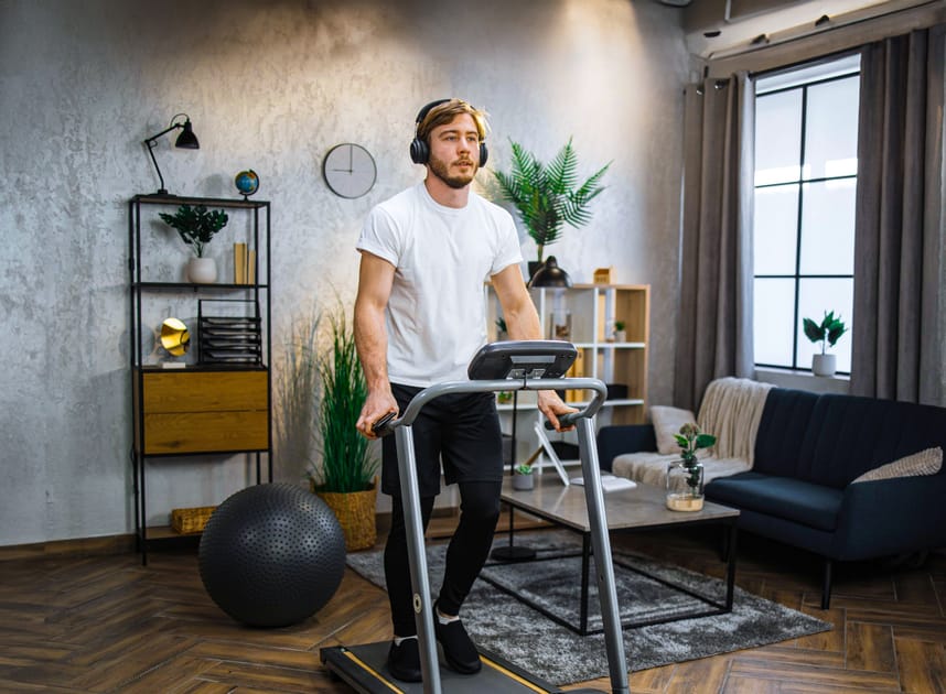 Cozy Cardio: A New Trend for Home Exercise | Engoo 每日新聞