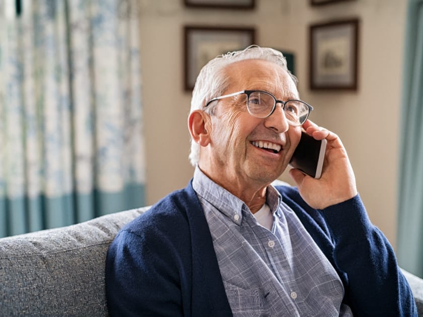 Survey: Phone Calls Best Way to Show You Care | Engoo 每日新闻