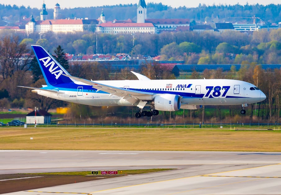 ANA Offers Free Domestic Flights to European Tourists | Engoo Daily News
