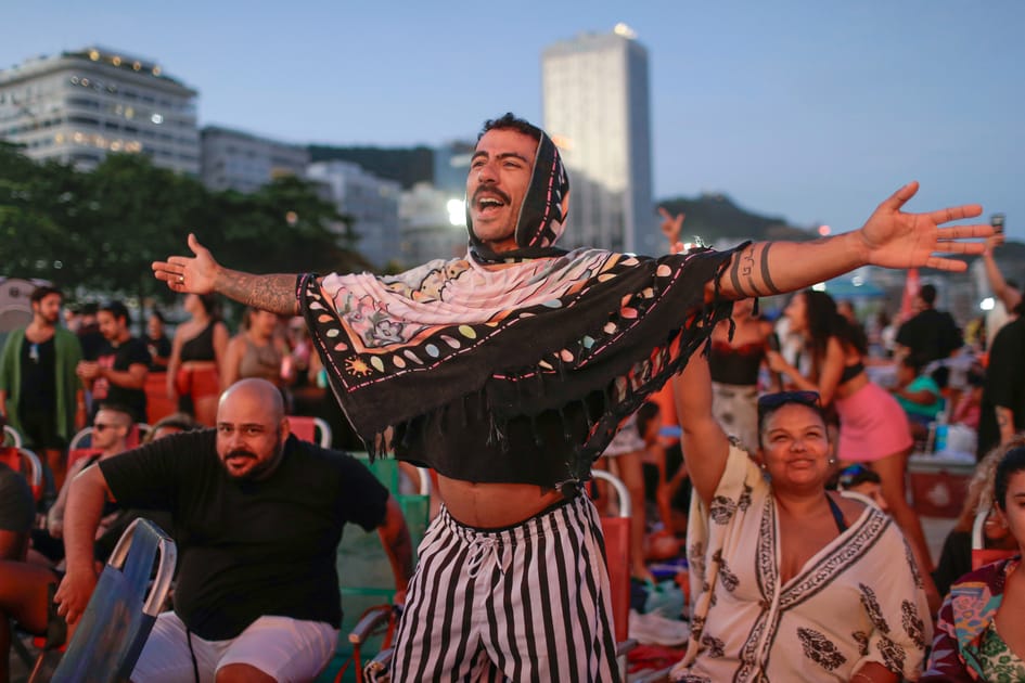 Free Lady Gaga Concert In Rio Draws 2 Million Fans Engoo 데일리뉴스 8758
