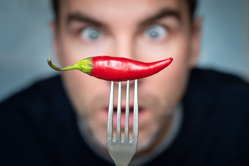 Pain or Gain: The Health Benefits of Chili Peppers | Engoo Daily News