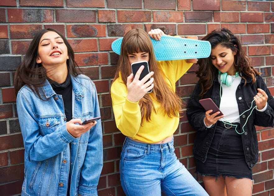 Will Australia's Social Media Ban Actually Work? | Engoo Tin tức hàng ngày