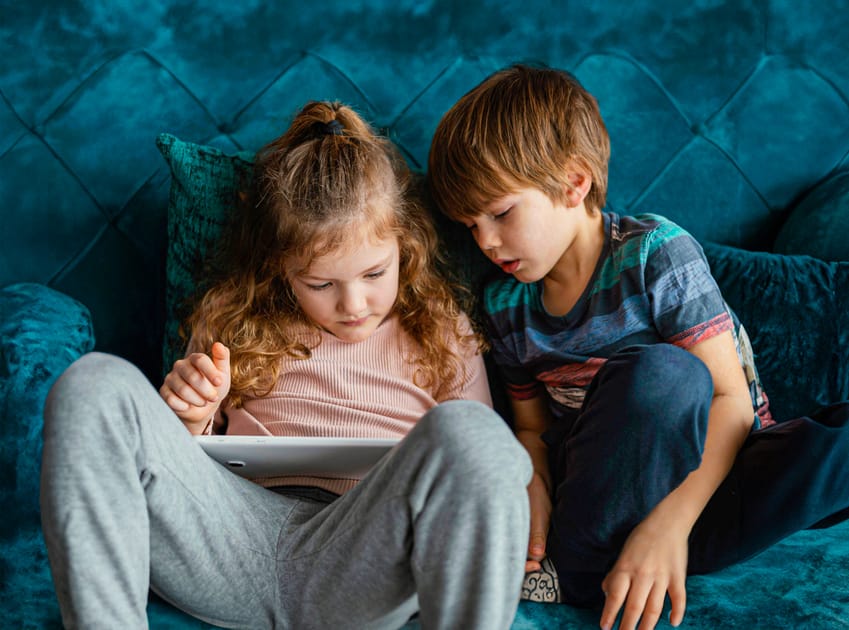 Kids Spend Hundreds Online Without Asking Parents | Engoo Daily News