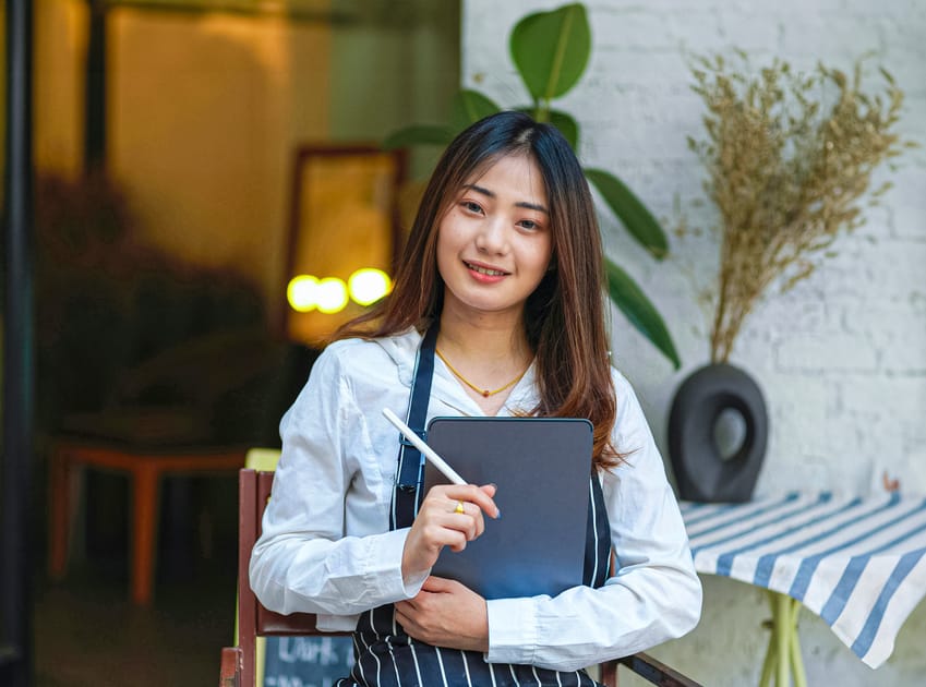 More Japanese Youth Interested in Lifetime Employment | Engoo 每日新聞