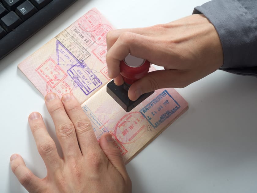 More Countries Will Stop Stamping Passports in 2026 | Bellbird デイリーニュース
