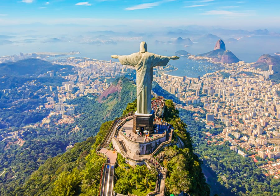 The Story of Christ the Redeemer: Rio's Famous Statue | Engoo