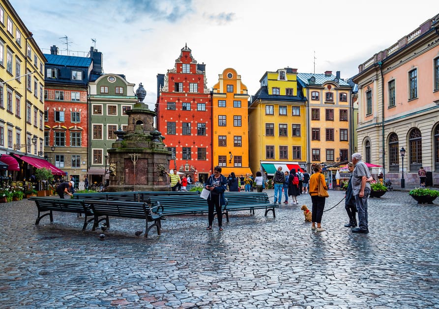 Japan? US? Where Are the Worst 'Tourist Traps'? | Engoo Daily News