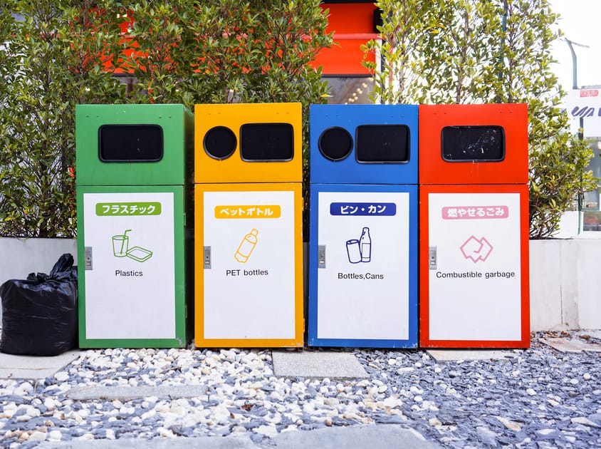 Trash Cans Top Tourist Struggles in Japan | Engoo Daily News