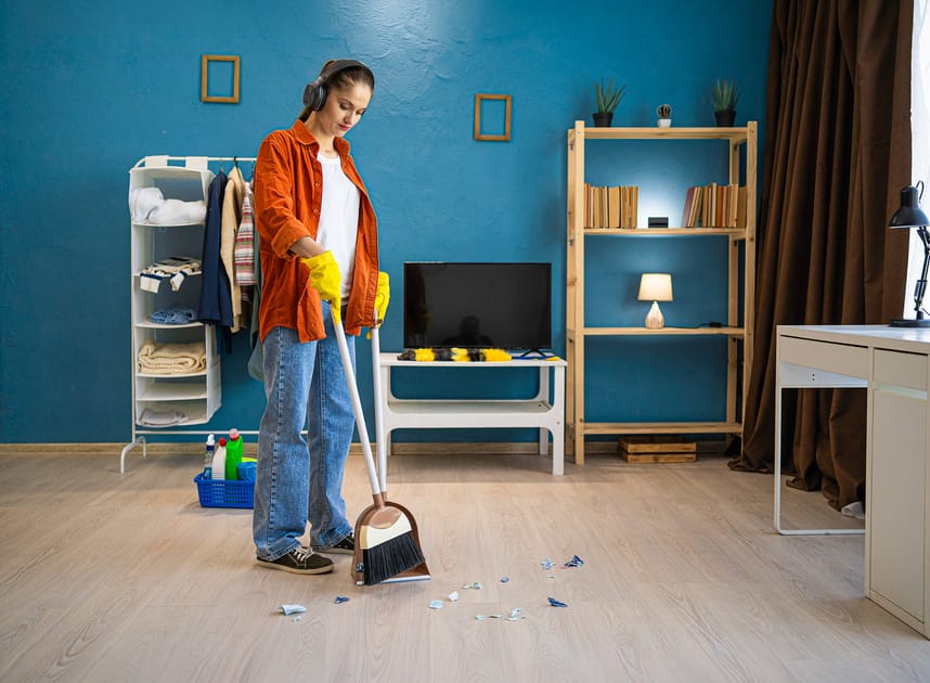Expert Tips to Keep Your Home Tidy | Engoo Daily News