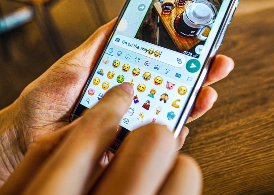 What Your Emoji Say About Your Work | Engoo Daily News