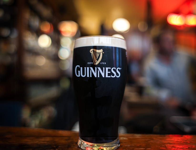 The Perfect Guinness: Is the Two-Part Pour Necessary? | Engoo