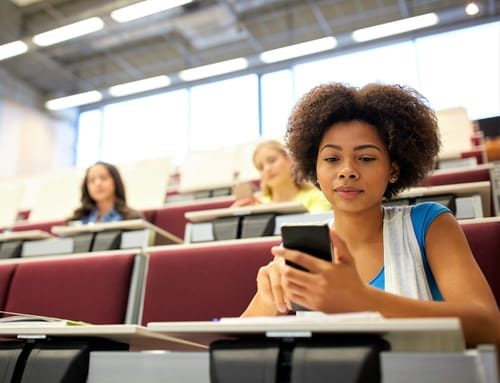 Study: Smartphones May Be Lowering Exam Grades | Engoo 每日新聞