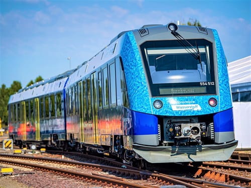 German State Gets Hydrogen Train Fleet | Engoo Daily News
