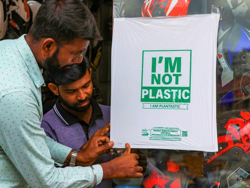 India Bans Some Single-Use and Disposable Plastic Products | Engoo ...