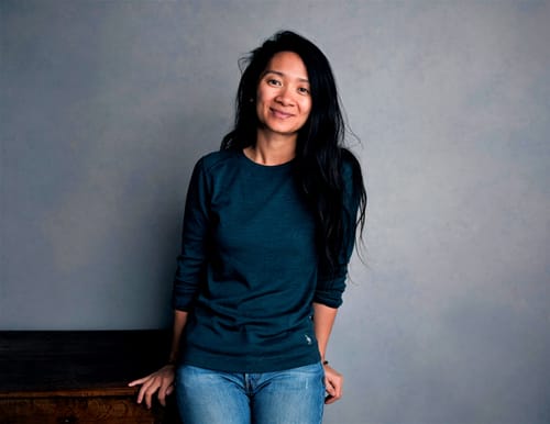 First Asian Woman Wins Best Director at Golden Globes | Engoo Daily News