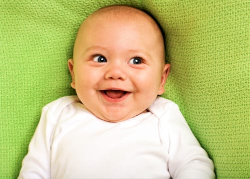 UK Couple Allowed to Name Son 'Lucifer' | Engoo 每日新聞