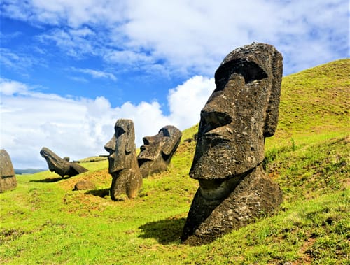 Easter Island Statues Permanently Damaged by Fire | ข่าวประจำวัน Engoo
