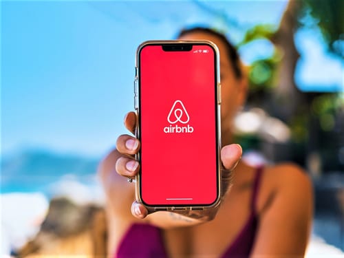 Airbnb Introduces New Systems to Stop Parties | Engoo Daily News