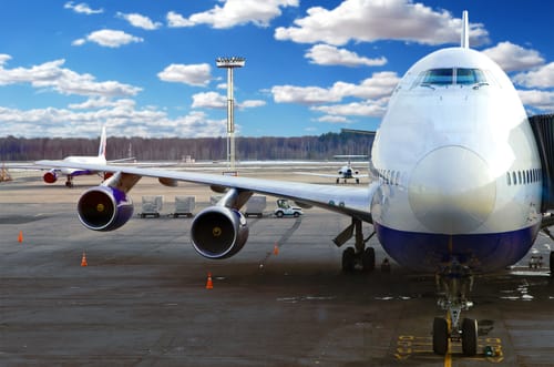 Tips for Surviving a Long-Haul Flight | Engoo Global Daily News