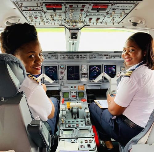 All-Female Flight Crew Makes History in Mozambique | DMM英会話 デイリーニュース